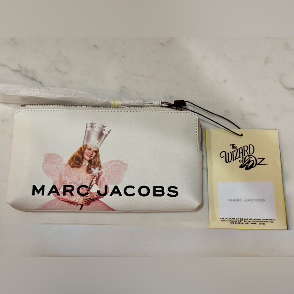 Marc Jacobs Wizard Of Oz Glinda The Good Witch Wristl… - Gem